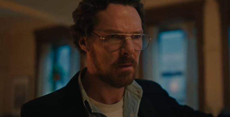 Cumberbatch ako šialený bábkar, ktorého život sa vymkne kontrole v ... Cumberbatch ako šialený bábkar, ktorého život sa vymkne kontrole v ...