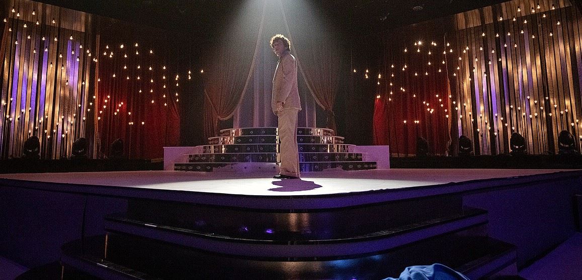 Film Duchoň, ktorý vznikol ako adaptácia divadelného predstavenia Zem ...