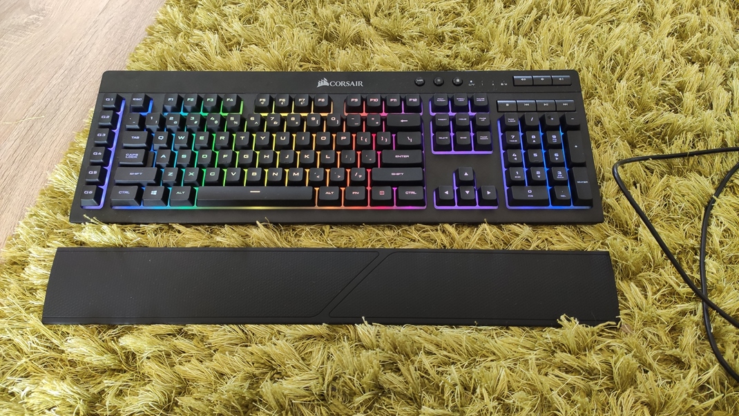 Corsair K57 RGB Wireless - hardvérový test / recenzia | Sector.sk